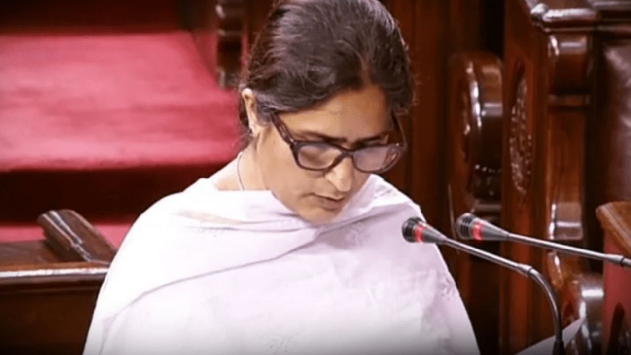 'बेटी बचाओ' फक्त कागदोपत्री? शौचालयांअभावी दरवर्षी 2.3 कोटी मुलींना ...